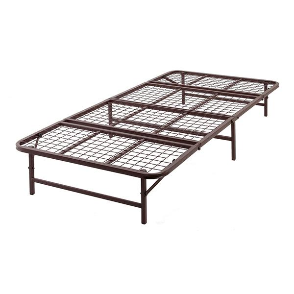 組立不要！届いたその日からすぐに使える収納式のベッドコンパクトに収納ができる折りたたみパイプベッド。持ち運びや収納にとても便利です。お色もシンプルでお使いやすいブラウン。約25cmのベッド下は収納スペースに有効活用。適応マットレスサイズ：(...