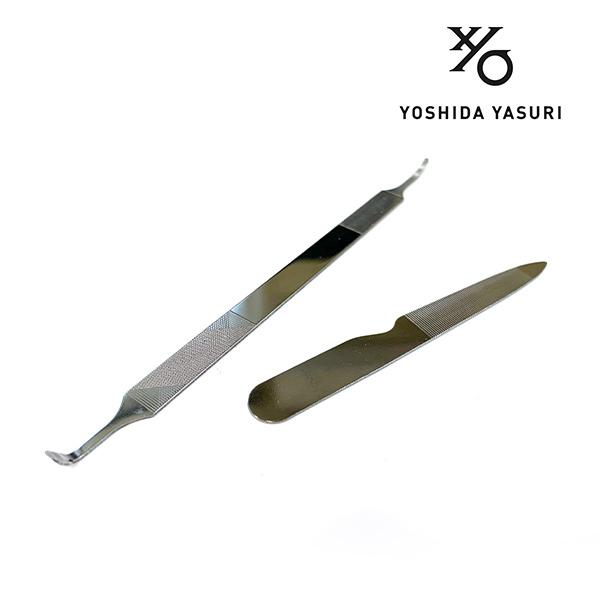 こだわりの形状で面倒な爪のお手入れもこれ1本で楽らく快適1900年創業。120年以上ヤスリと向き合い続けてきた新潟県燕市の老舗メーカー「吉田ヤスリ製作所」が、技術の粋を結集して作り上げた多機能爪ヤスリ。1本あれば手から足の爪のお手入れをほと...