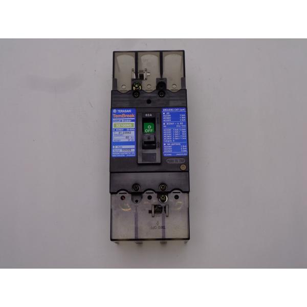 御覧いただきましてありがとうございます。ブレーカー 寺崎電気産業 XE100NS 3P 60A　が１台です。写真に写っている物が全てです。箱や取扱い説明書、その他付属品等写真に写っていない物は付きません。この商品は中古品ですので、ご理解いた...