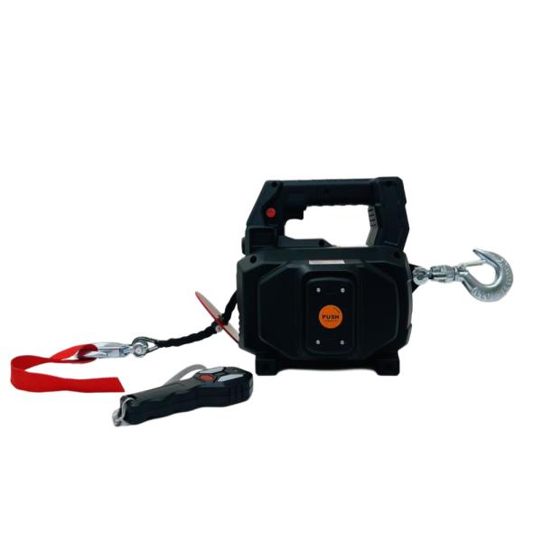 電　源: DC18Vバッテリー式  最大荷重: 680 kg　合成ロープ: 5mm*12m<br>ブラシレスモーター: 550W　モーター出力：L弱（低速）・H強（高速）2速形<br>クラッチノブ付でフリーすプール機...