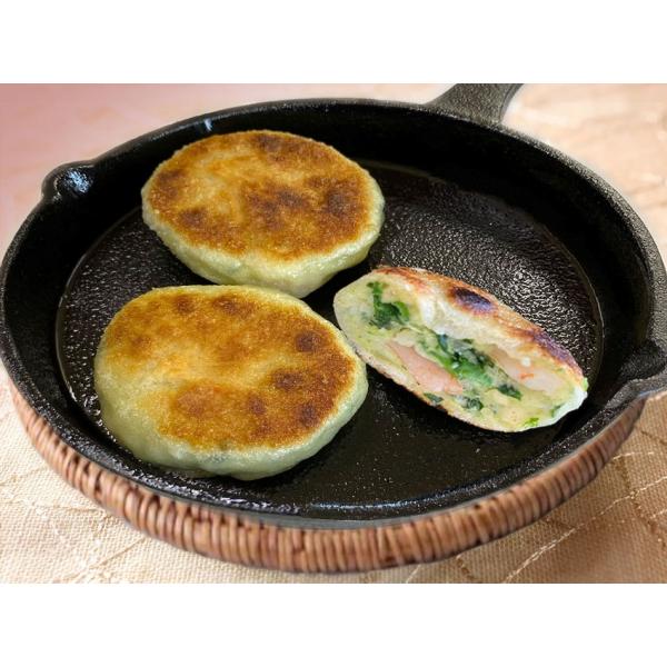 ■商品名：ぷりっとエビにらまん■内容量・サイズ：35g×35個入り■原材料：具（えび（輸入）、野菜（にら（台湾産、中国産）、玉ねぎ）鶏肉（国産）、粒状大豆たんぱく、砂糖、でん粉、香味油（植物油脂、おろしにんにく）、ごま油、小麦粉、食塩、鶏ガ...