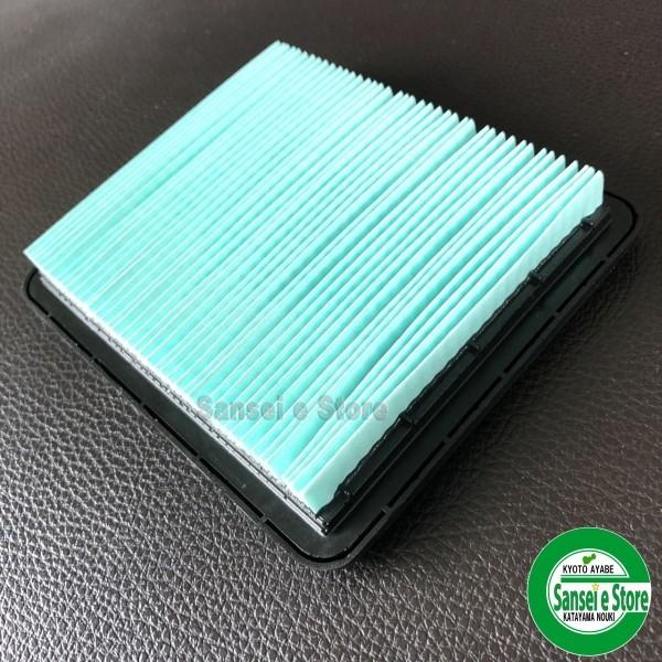 ★こんな症状はございませんか？掃除してもチョークが閉まっている様な状態マフラーから黒い煙が出て調子悪い、、、こんな場合は交換をオススメします。※紙のフィルターなのでオイルで汚れてしまうと空気が通らなくなりますので交換して下さい。エアクリーナ...