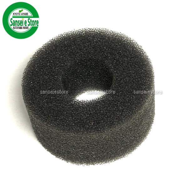 安心の日本製メーカー純正部品■部品番号ヤンマー品番：1A0046-01210カワサキ品番：49064-0003■適合エンジン型式FJ100Ｄ-KB50■適合型式QT30■サイズ外径：78ｍｍ内径：23ｍｍ高さ：38ｍｍ※実測のため多少の誤差...