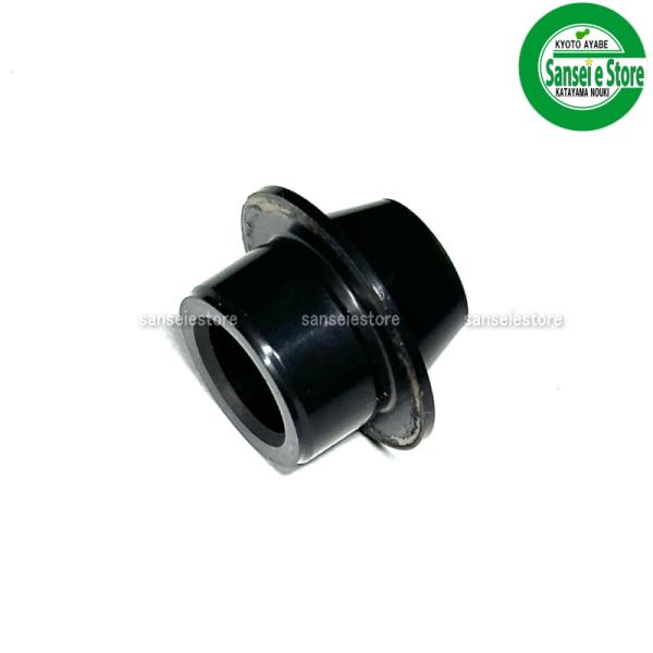 安心のメーカー純正部品グリス等漏れてくる場合は交換をおすすめします1個単位での販売になりますので必要数お買い求めください【おもな適合型式】クボタ田植機SPJ40 SPJ45 SPJ50SPJ400 SPJ450 SPJ500SPU40P S...