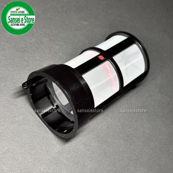 新ダイワの燃料タンク用のフィルターです穴が開いたり変形の場合は交換をおすすめします【仕様・サイズ】商品画像にてご確認下さい【お願い】※必ず画像サイズにて適合するかご確認下さい。【部品番号】A369-000280【部品名称】STRAINER（...