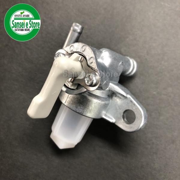 ミツビシ純正 燃料コックです。【適応エンジン型式】ミツビシエンジンGB300PN-300GB290PN-406GM131LN-352GM181LN-353GM221LN-352※他の機種にも使用されている場合がございますので画像にて取り付け...