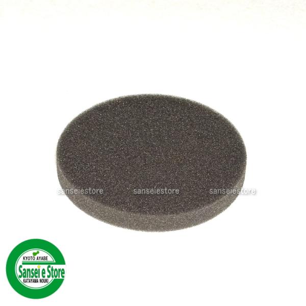 丸型のエレメントです■サイズ外径：89ｍｍ高さ：10ｍｍ※実測のため多少の誤差はご了承ください三菱部品番号：FR66949XX003【主な適合エンジン型式】TL52PFDTU26PFD等【主な機械型式】オーレック SP50等同じ型式でも異な...