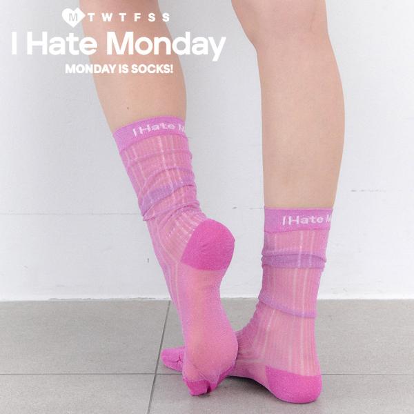 ■アイテム説明Sheer Glitter Knee Socks / シアーグリッターニーソックス / IHM26SS47ラメがきらめくシアー素材のニーハイソックス。<br><br>薄手で軽やかな履き心地に、リブ部分の...
