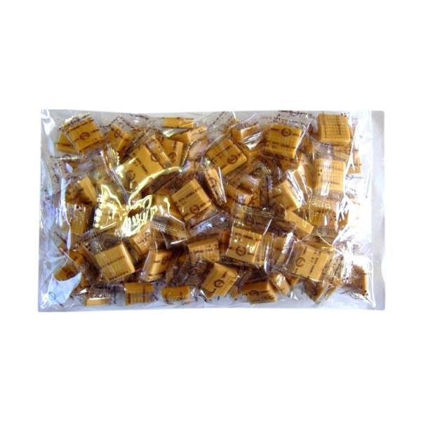 ・ 1キログラム (x 1) ・内容量:1Kg・原材料:水飴、加糖れん乳、砂糖、植物油(パーム油)、小麦たんぱく、乳清カルシウム、ソルビット、乳化剤(大豆由来)、香料・商品サイズ(高さ×奥行×幅):200mm×60mm×350mm