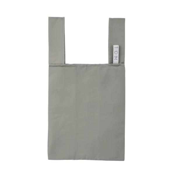・グレー 本体／約290×360mm（持ち手含む540mm) MO-1118-011・・Color:グレーSize:本体／約290×360mm（持ち手含む540mm)・くるりと丸めてゴムバンドでとめると、手のひらに収まるほどのコンパクトサイ...