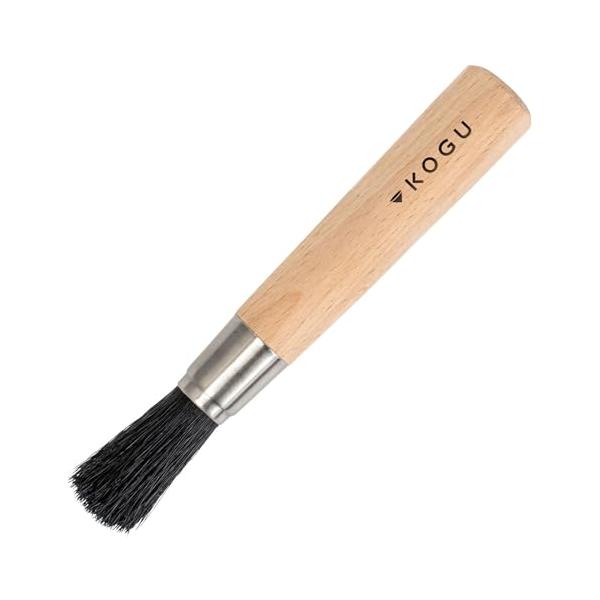 03.)ミルブラシ03.)ミルブラシ/-/46187・Color:03.)ミルブラシ・パッケージ個数:1・サイズ(約):本体/幅2.2×全長14.5cm、ブラシ部/3.5cm・本体重量(約):35g・素材・材質:毛材/豚毛(黒)、ハンドル/...