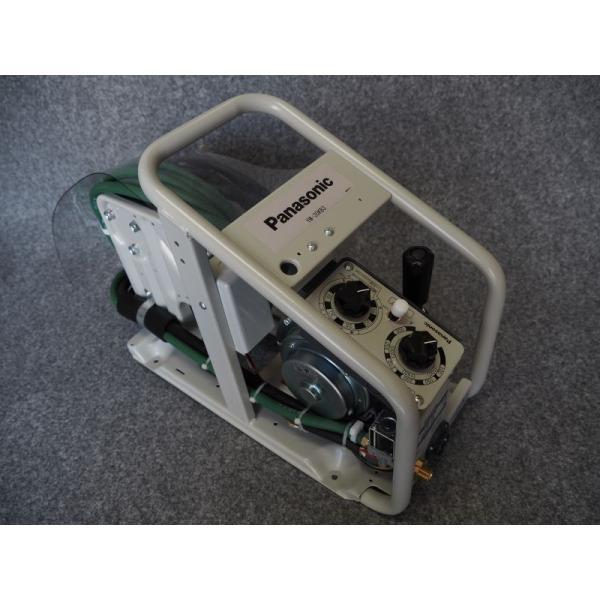Panasonicの半自動溶接機用　送給装置　350KR2用形式　YW-35KB3  ケーブル 1.8m付サイズ　幅 200mm 奥行　470mm 高さ 354mm重量　　10kkg