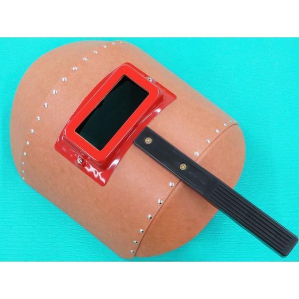 (株)星光製作所一般的なアーク溶接用赤色手持面品名：No.H001 丸面H型サイズ：H31ｘW24ｘD12cm重量：270ｇ材質：本体/ファイバー(耐水性） ハンドル/プラスチック透明ガラス　遮光ガラスは別途ご購入ください。