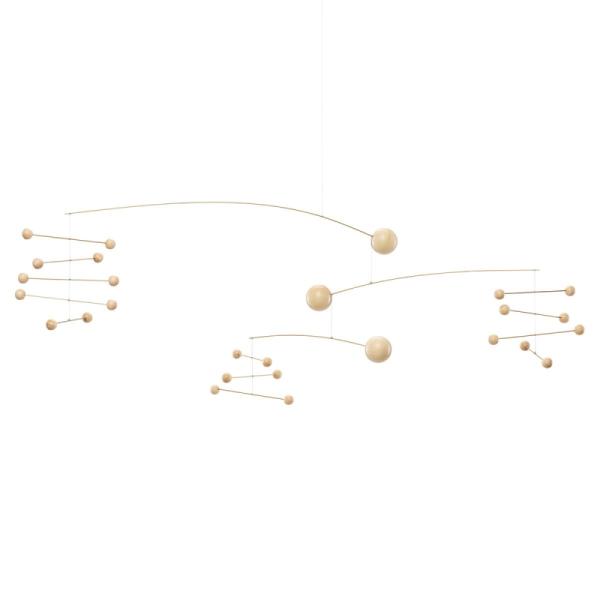 「フレンステッドモビール」: 北欧デザインで癒しの空間を演出フレンステッドモビールは、北欧らしいシンプルで洗練されたデザインと、優雅な動きが特徴です。空間に癒しを与えるインテリアアイテムとして、世代を超えて愛されています。特徴- 癒しのデザ...