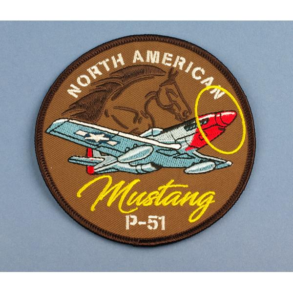 P51 Mustang ワッペンです。サイズは直径10cmです。アイロンで接着できます。