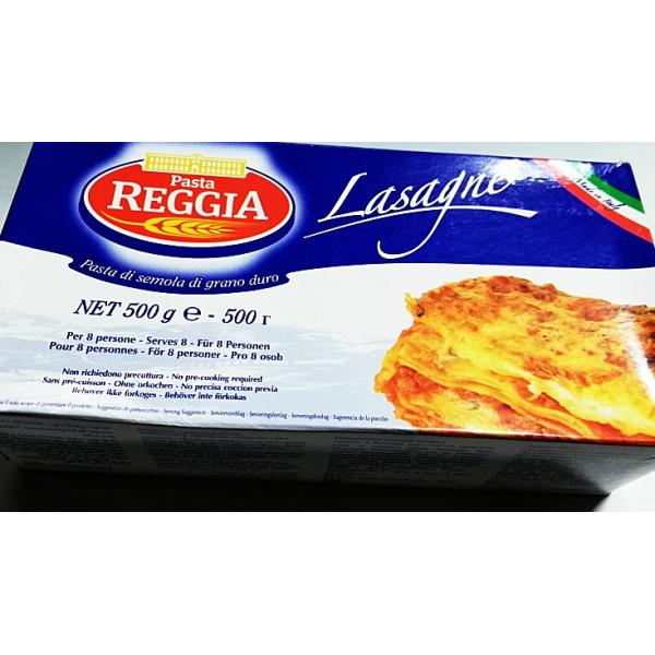 ラザニア シート イタリア産デュラムセモリナ粉のみを使用した、本場イタリアのラザニアシート8人前 500gご自宅で、手作りラザニアイタリアの味が楽しめます。原材料：デュラム小麦のセモリナ内容量：500g保存方法：高温多湿を避け、常温保存原産...