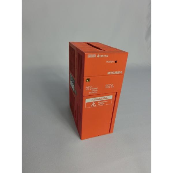 新品ではありません状態:良製造年 2001年5月食品工場の乾燥した最終工程で使用していたものなので状態が良いです。CPU更新時に交換したもので2014年10月まで問題なく稼働していました。三菱 シーケンサーA1S61PNA1S用 電源ユニット