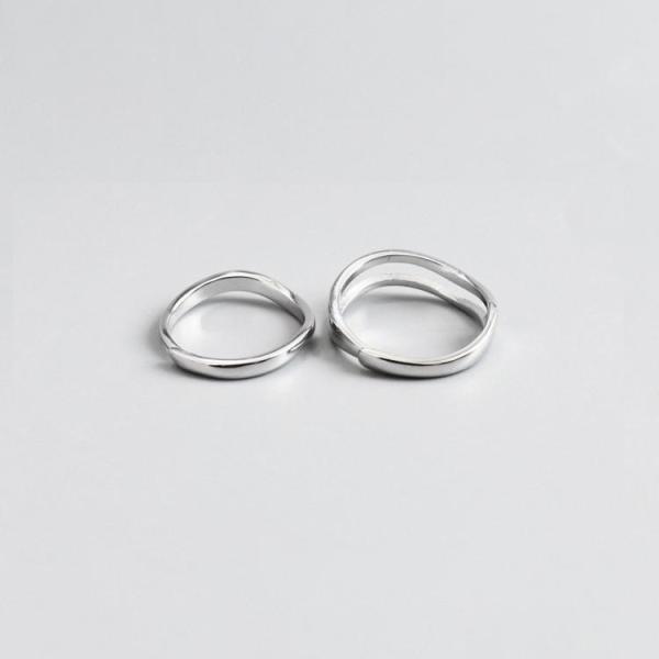 ■ 品名：指輪（ユニセックス）■ 素材：シルバー■ タイプ：全2タイプ■ サイズ：F(サイズ調整可能)