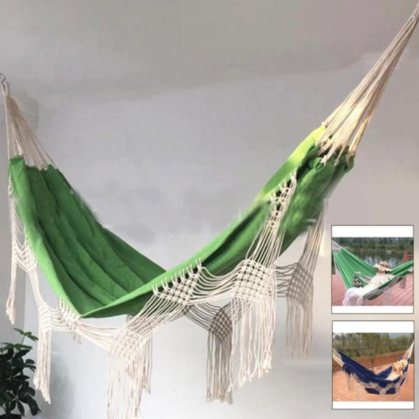 【品名】：ハンモック【素材】: ズック【カラー】：全2色【使用時のサイズ】:200*130CM【生産地】：中国【重量】: 1800G【耐荷重】：200KG【収納時のサイズ】:40*25*10CM普段忙しく過ごしている方へぜひ体感していただき...