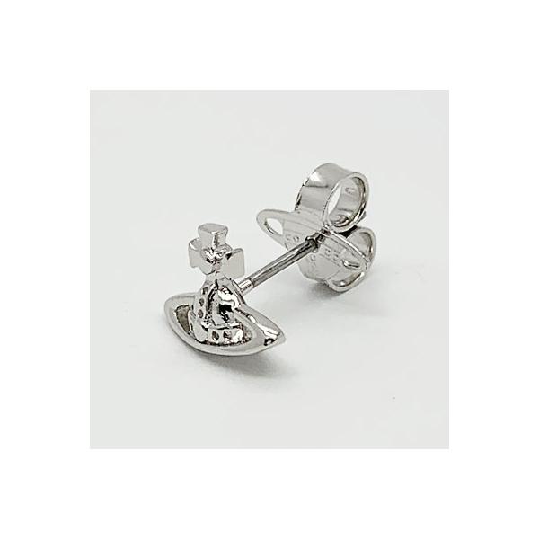 型　番：6201035A/02P019サイズ：トップ／約縦0.7cm×横1.0cmカラー：シルバー素　材：真鍮付属品：専用箱/保護袋※当店では商品入れ間違いなどを防ぐ為、検品から梱包作業までを二人以上で行い動画にて撮影もしております。安心し...