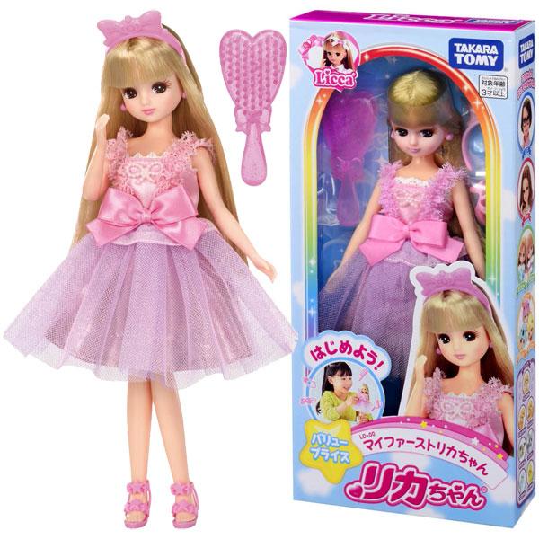 関連ワード: リカちゃん おしゃれ ドレス 着せ替え ごっこ遊び ままごと お人形遊び ドール ドールハウス タカラトミー プレゼント ギフト 誕生日 クリスマスリカちゃん人形遊びのスターターセット。ブラシ、カチューシャ付きで、おしゃれの基...