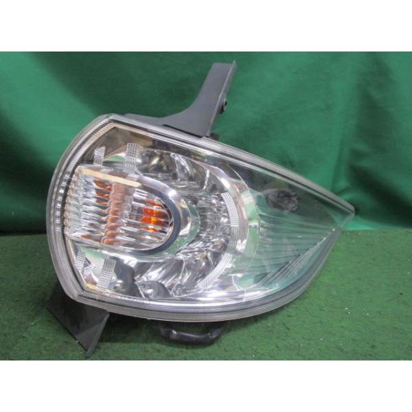 **** 商品説明を必ずご確認ください ****部品管理番号：250305520015500部品メーカー：スタンレーメーカー純正品番：C273-51-150C部品名：右テールランプ部品メーカー品番：P7621部品区分：リサイクル品車名：ビア...