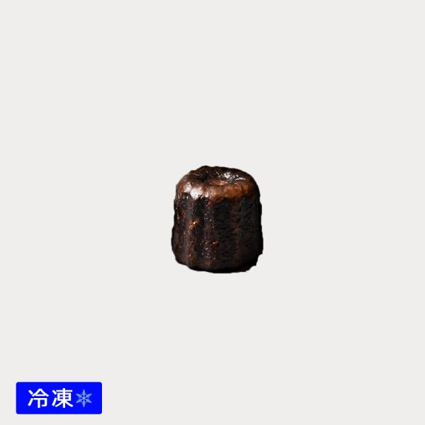 フランスの伝統菓子カヌレ。外側はカリッと香ばしく、中はしっとりと卵の風味を感じる美味しさ。銅型で焼き上げた可愛らしい形も特徴のひとつです。　　　　　　　　　　　　　　　　　　　　　　　　　　　　　　　　　　　　　　●カヌレ クラシック＜商品...