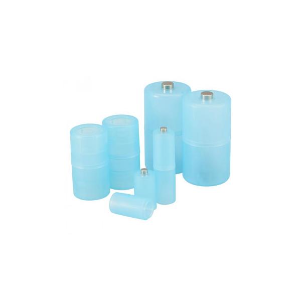 お手持ちの乾電池をアダプターに入れるだけでサイズを変えられます。