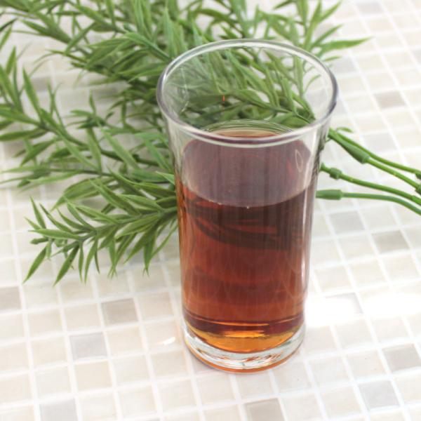 【商品名】無地クリア 一口ビールグラス【規格】アウトレット【サイズ】直径：約5.3cm×高さ：約10.2cm　　【重量】約110g【容量】約120cc（満水時）【素材】ガラス　電子レンジ…NG　食器洗浄機…NG　オーブン…NG【商品説明】ク...