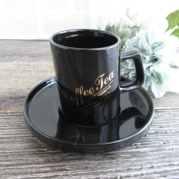 【商品名】昭和の喫茶店風 ブラック斜めカップ&amp;ソーサー【規格】アウトレット【サイズ】カップ…直径 約6cm（最大幅 約9.5cm）×高さ 約7.4cm / ソーサー…直径 約12.9cm×高さ 約2.1cm【重量】カップ…約150g...