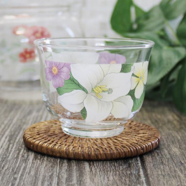 【商品名】ジョバンニ バレンチノ 冷茶グラス【規格】アウトレット【サイズ】直径：約8.5cm×高さ：約6.5cm　　【重量】約110ｇ【容量】約210cc（満水時）【素材】ガラス　電子レンジ…NG　食器洗浄機…NG　オーブン…NG【商品説明...