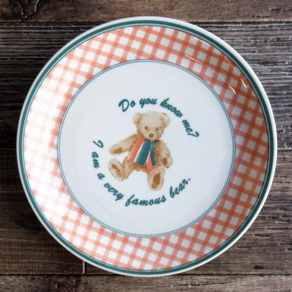 【商品名】テディベア チェック柄 大皿 24.7cm【規格】アウトレット【サイズ】直径 約24.7cm×高さ 約3.5cm【重量】約600g【素材】日本製磁器　電子レンジ…OK　食器洗浄機…OK　オーブン…NG【商品説明】赤いギンガムチェッ...