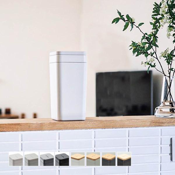 おしゃれなロールタイプのウェットティッシュケース、除菌シートやOAクリーナーなどを入れて毎日のお掃除などでお使いください。●ロール型のウエットティッシュにぴったりサイズの収納ケースです。●ウェットティッシュを入れて「お手拭き」や「台拭き」入...