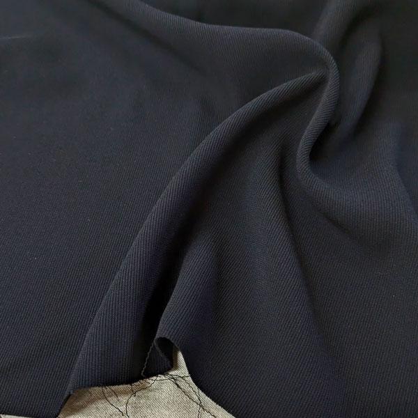 広巾フォーマルブラック合繊ストレッチ（sale038）FBK素材： ポリエステル100%生地巾：140cm x 2.8m（残りハギレ）made in Japan*ネコポス便:発送不可商品です*特価価格の国産高級フォーマルブラック（メーカー商...