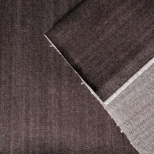 コットンデニムストレッチ（2410-231）ブラウン/12オンス素材：綿100%生地巾：144cm　weight（416g/m2）12オンスMADE in JAPAN（岡山デニム）ネコポス便：1m（数量2）まで可能です。程よいハリ感を残しつ...