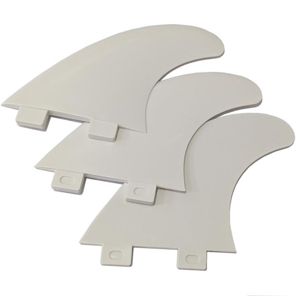 saruSURF Premium Tri FIN SET / プレミアム トライフィンセット    FCS対応 ナイロングラス    【サイズ】・ 4.5inch (115mm)    【付属品】　・フィン×3枚