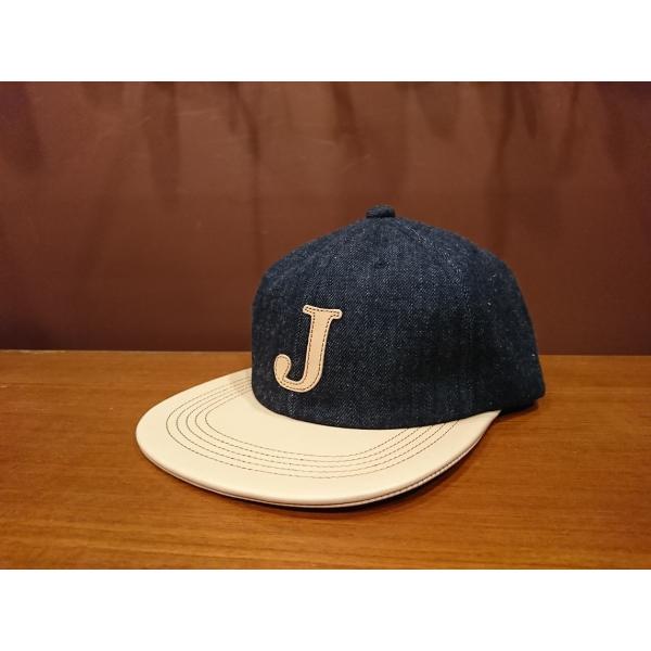 ジェラード(JELADO)とクラシックなヘッドウェアを展開するブルーネルハットメイカース(BRUNEL＆Co.HATMAKERS)がコラボレーションしたベースボールキャップ(AB21750)です。クラウン部分にはジェラードの定番ジーンズのデ...