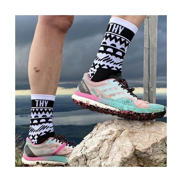 THY　トレイル・ランニングソックス　おすすめ商品番号　thy-s017　　　　　　　　　商品名　THYHEY OKAY ドライソックス販売価格　\2,970サイズ　M(24.5-26.0cm)カラー　　ブラック×ホワイト　　アイコングラフ...