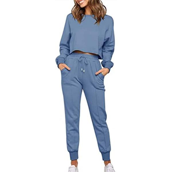 Material: Soft velour fabric,warm and lightweight,keep you comfy and relaxed all the time.Designs:Well-tailored cuts, ho...