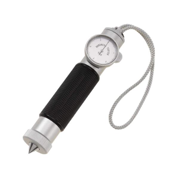 ■ 果実の硬さから成熟度を判定。果実に押し当てて、手軽に硬度を測定■ 食品関係・その他測定物の硬度も数値化可能。製品硬度の社内基準値の指標にも使用■ 軽量＆コンパクトのため、持ち運びに便利