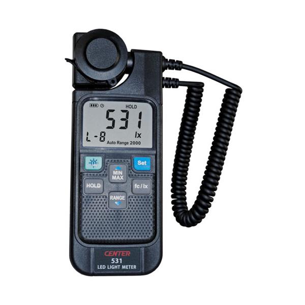 JIS C1609-1: 2006 一般形 A 級に準拠したLEDデジタル照度計■ 測定範囲：0.0 〜 199.9 / 1999 / 19990 / 199900 lx■ 自動ゼロ調整　■ 自動レンジ■ 最大値・最小値表示■ 単3形乾電池...