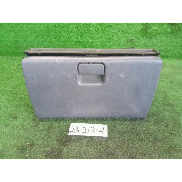 **** 商品説明を必ずご確認ください ****部品管理番号：230213000470210部品名：グローブBOX部品区分：リサイクル品車名：サンバー車両タイプ名：ケイトラック通称型式：KS4A32N認定型式：V-KS4年式：1990年8月...