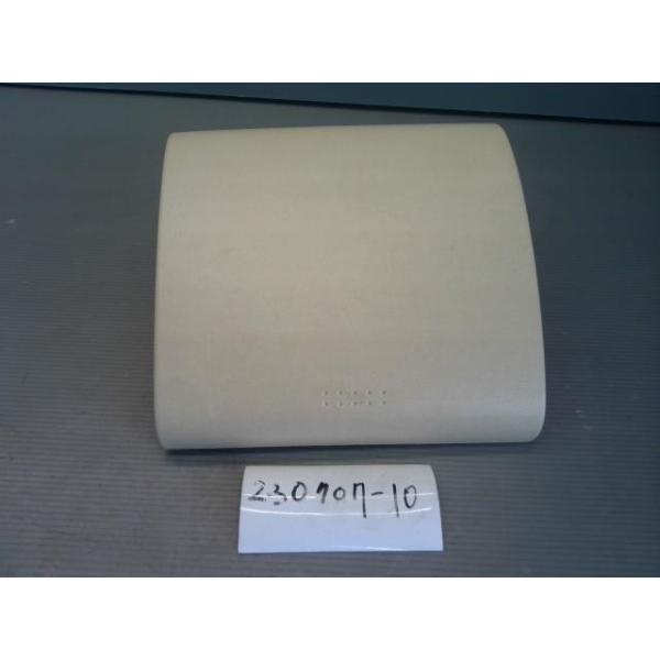 **** 商品説明を必ずご確認ください ****部品管理番号：230707001070210部品名：グローブBOX部品区分：リサイクル品車名：ＭＲワゴン車両タイプ名：5ドアハッチバック通称型式：MF22SRNTD認定型式：CBA-MF22S...