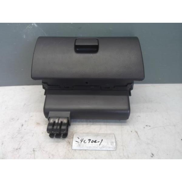 **** 商品説明を必ずご確認ください ****部品管理番号：240822000170210部品名：グローブBOX部品区分：リサイクル品車名：バモス車両タイプ名：ケイワゴン通称型式：HM1認定型式：GF-HM1年式：1999年6月グレード：...