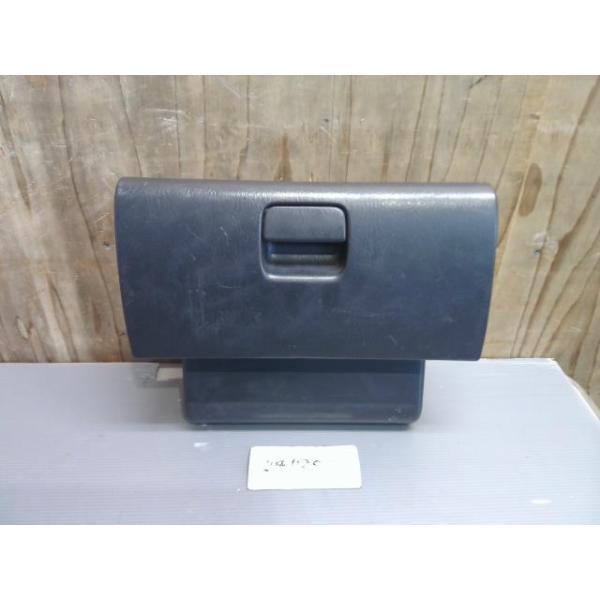 **** 商品説明を必ずご確認ください ****部品管理番号：241022000670210部品名：グローブBOX部品区分：リサイクル品車名：アクティ車両タイプ名：ケイトラック通称型式：HA7認定型式：GBD-HA7年式：2008年3月グレ...