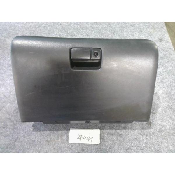 **** 商品説明を必ずご確認ください ****部品管理番号：241026000170210部品名：グローブBOX部品区分：リサイクル品車名：レガシィ車両タイプ名：ステーションワゴン通称型式：BH5D5DT-87C認定型式：TA-BH5年式...
