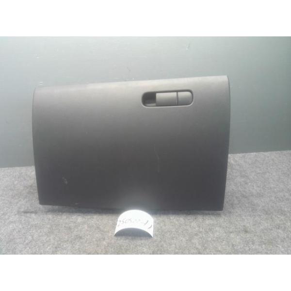 **** 商品説明を必ずご確認ください ****部品管理番号：250522001170210部品名：グローブBOX部品区分：リサイクル品車名：ＣＸ−５車両タイプ名：5DJワゴン通称型式：KE2AW認定型式：LDA-KE2AW年式：2012年...