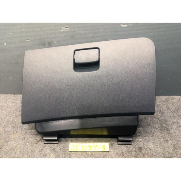 **** 商品説明を必ずご確認ください ****部品管理番号：251027000370210部品名：グローブBOX部品区分：リサイクル品車名：ワゴンＲ車両タイプ名：5ドアハッチバック通称型式：MH34SWFXQ-LAZ2認定型式：DBA-M...