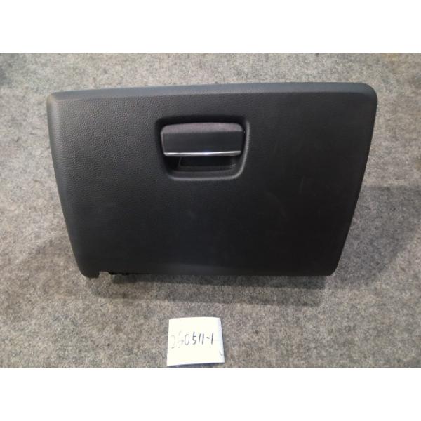 **** 商品説明を必ずご確認ください ****部品管理番号：260511000170210部品名：グローブBOX部品区分：リサイクル品管理品番：E87車名：BMW 1シリーズ車両タイプ名：5ドアハッチバック通称型式：WBAUD認定型式：A...