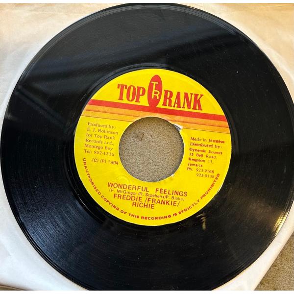 M>EX＋>EX>VG＋>VG盤面：VG特筆事項：この手の輸入7inchレコードは製造工程により、元々状態が悪いものが多いということをご理解の上、ご購入をお願いします。レーベルに書き込みがあるものもございます。目視で...